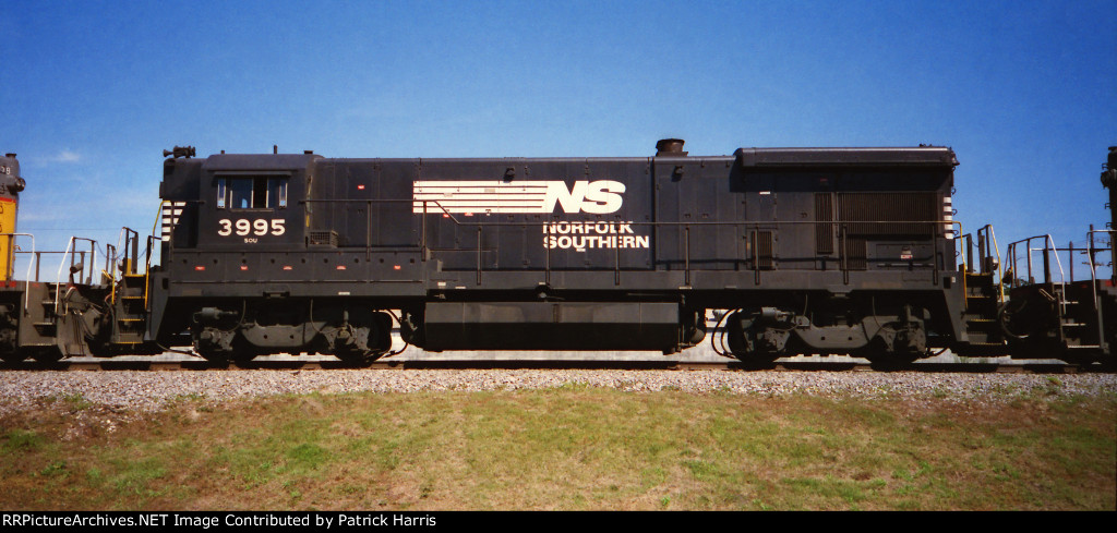 NS 3995 B23-7 eastbound on NS in a UP intermodal train paralleling Florida Avenue in New Orleans ...